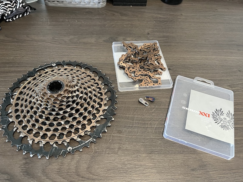 2021 SRAM Eagle xx1 10-52 cassette and chain (copper) For Sale