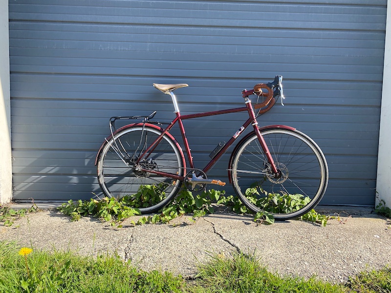 2011 Gravel/touring/commuting bike - 56" frame size For Sale