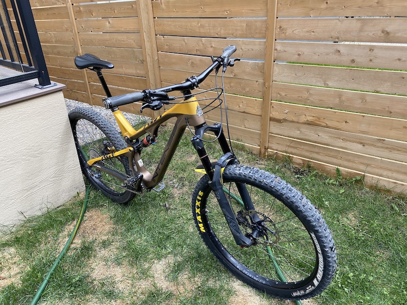 2017 Intense ACV Large For Sale