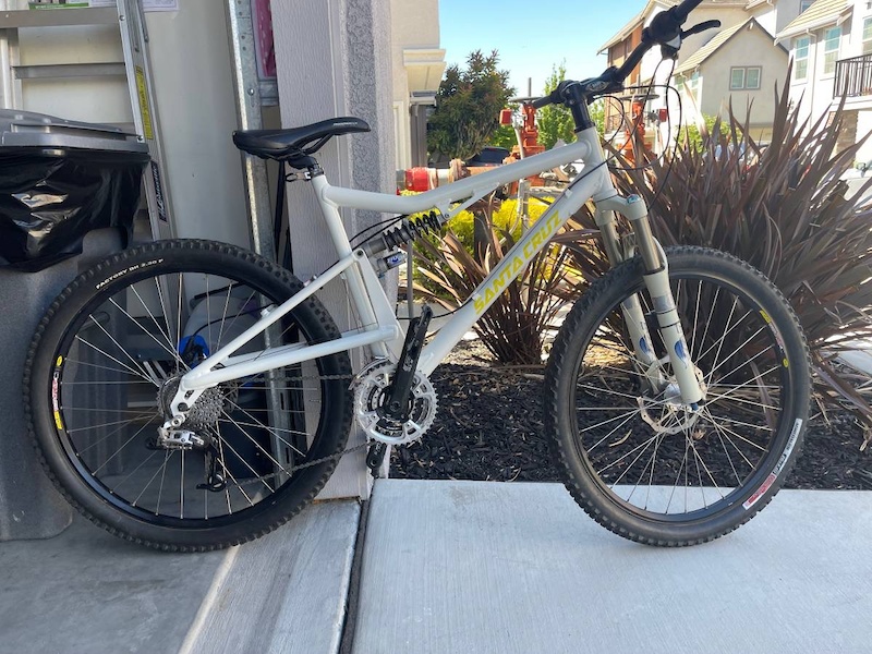 2000-01 Santa Cruz Heckler Rear Triangle or Full Frame For Sale