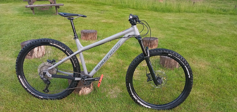 2021 high spec Nukeproof scout 275 For Sale