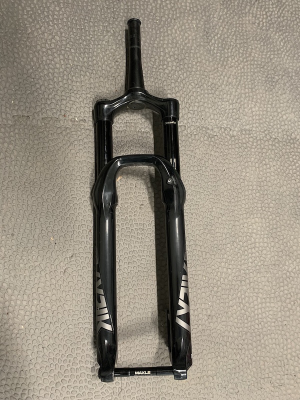 2020 160mm lyrik ultimate 42 mm offset For Sale