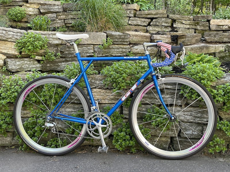 GT Edge Steel with Record Groupset 56cm For Sale