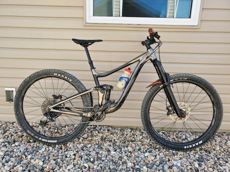 2020 Giant reign 2 For Sale