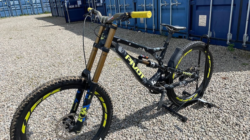 2016 pivot pheonix For Sale