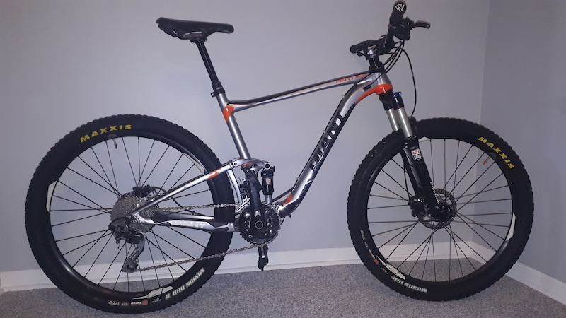 2015 Giant Anthem 3 (Large) - with upgrades For Sale