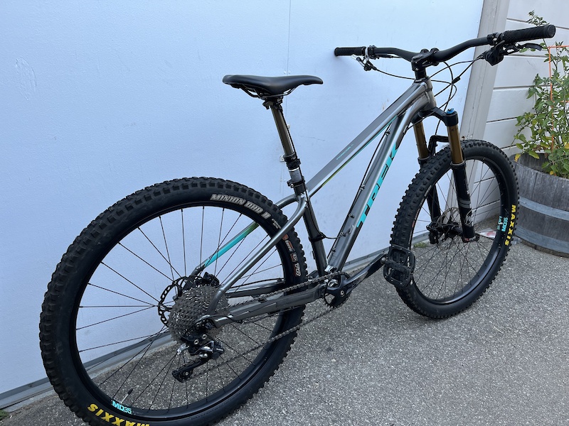 2019 FULLY UPGRADED Trek Roscoe 6 size small For Sale