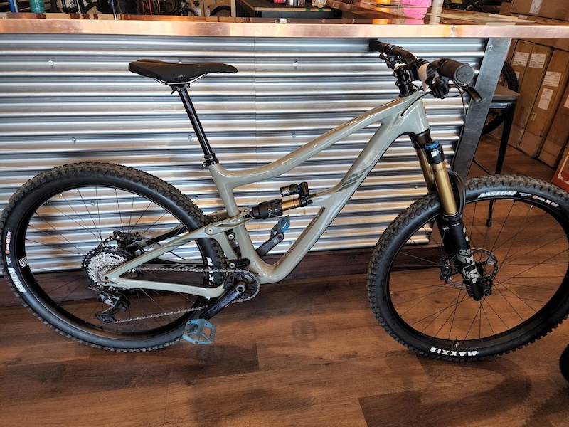 2022 Ibis Ripmo V2, Large XT For Sale