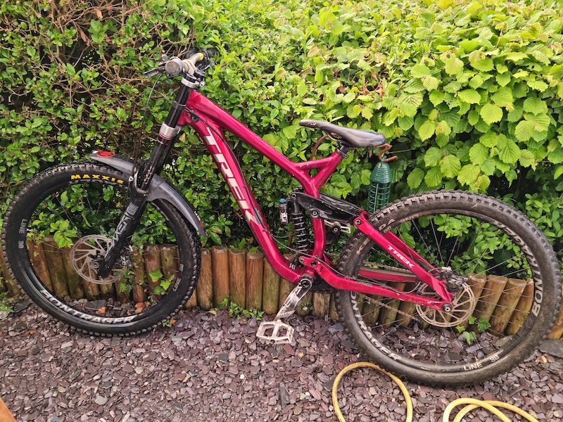 2020 STOLEN Trek session 8 For Sale