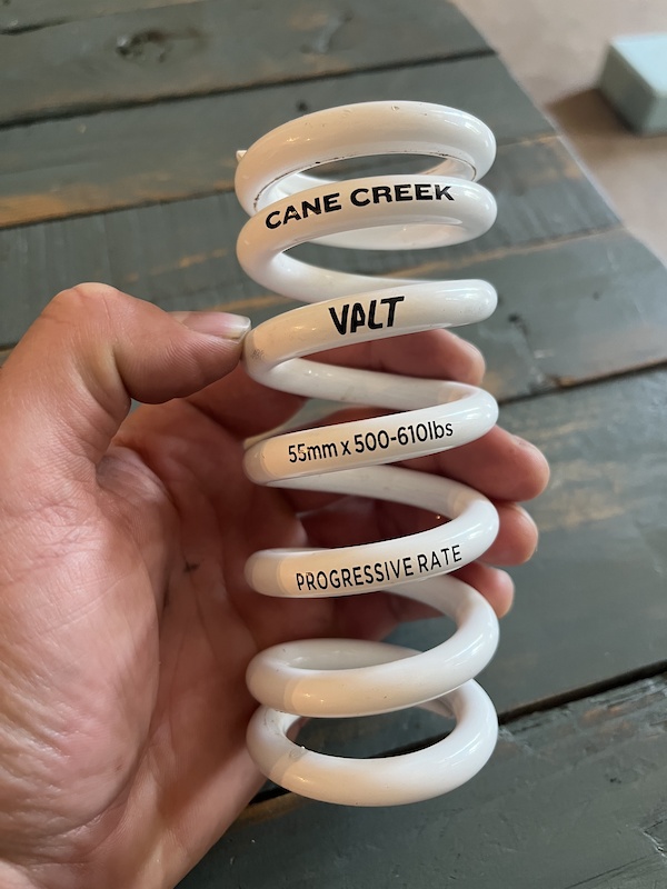 2022 Cane creek valt progressive spring. 55 mm- 500lb-610 For Sale