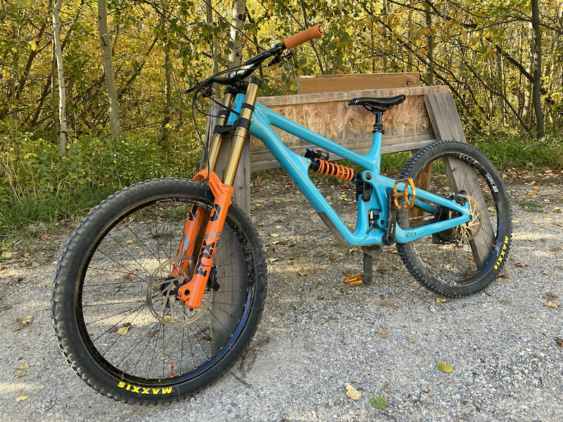 2020 Yeti SB165 w, Dual Crown Factory 40, Large For Sale