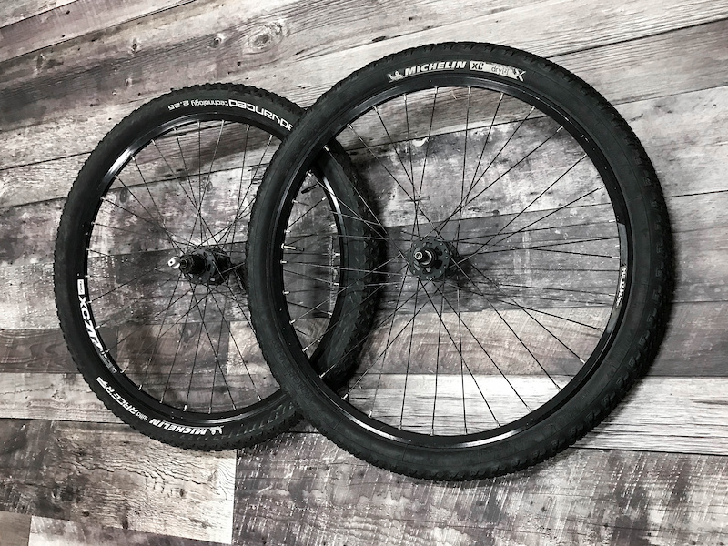 ShimanoXT/WTB/Mavic 717 135X10R / 9X100F For Sale
