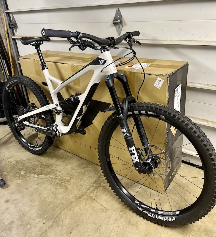 2018 YT Jeffsy Carbon Pro Large For Sale