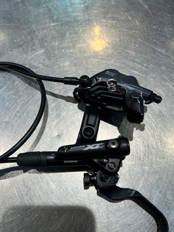 2022 Shimano XT Brake Set 4 Piston F+R For Sale