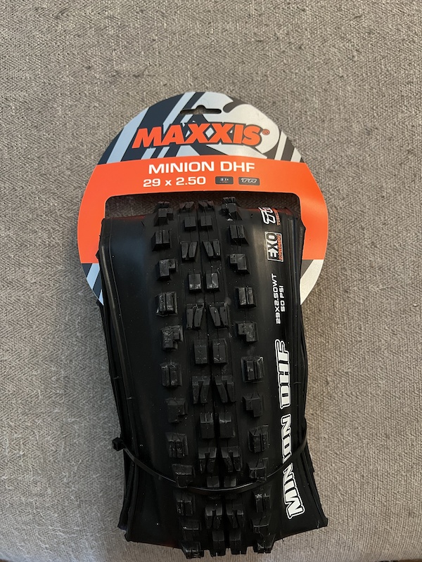 2022 Maxxis Minion DHF For Sale