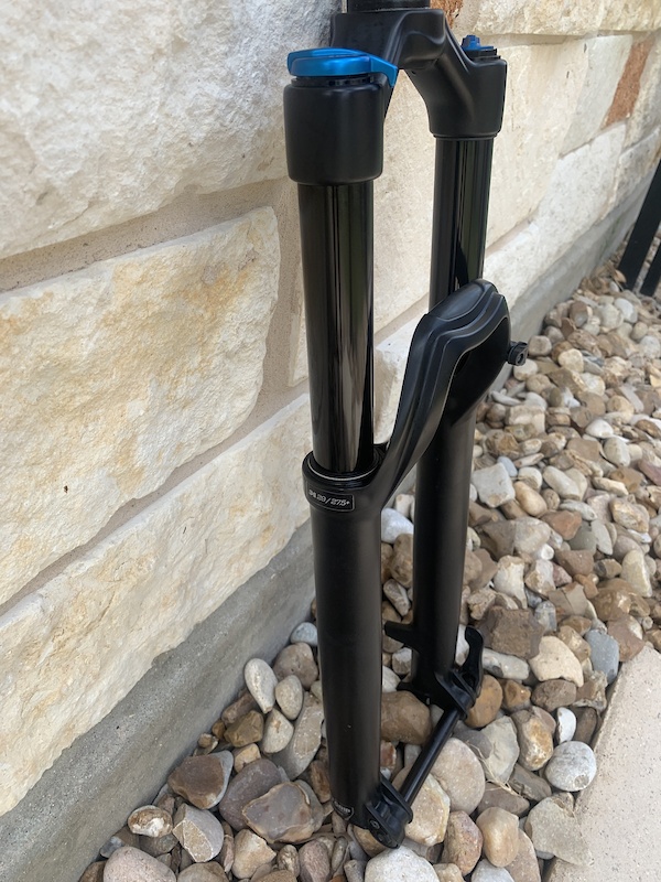 2021 Fox 34 Performance 29 For Sale