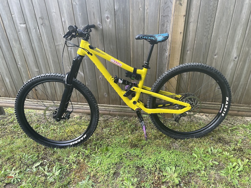 2017 Commencal Supreme Jr (kids) For Sale