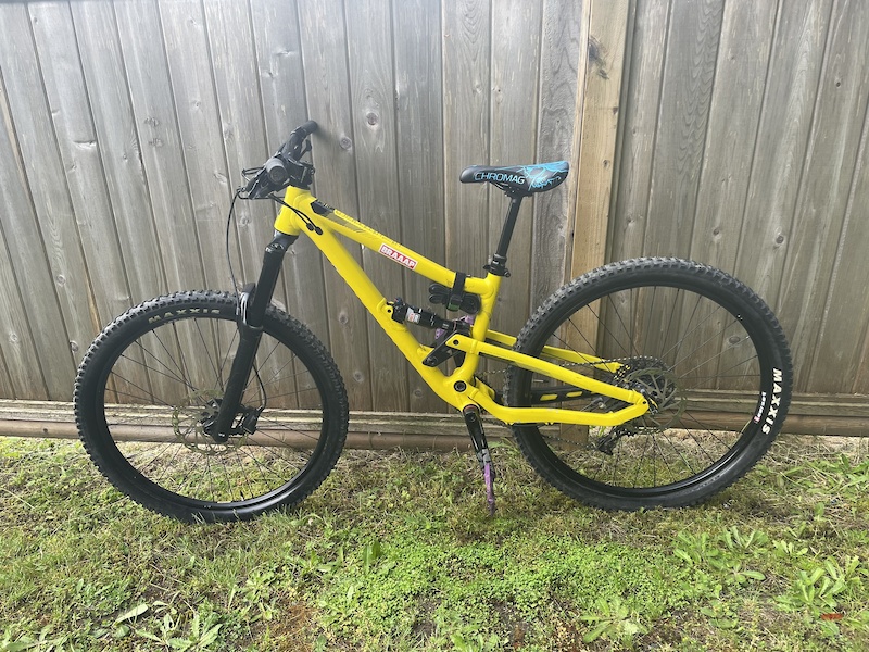 2017 Commencal Supreme Jr For Sale