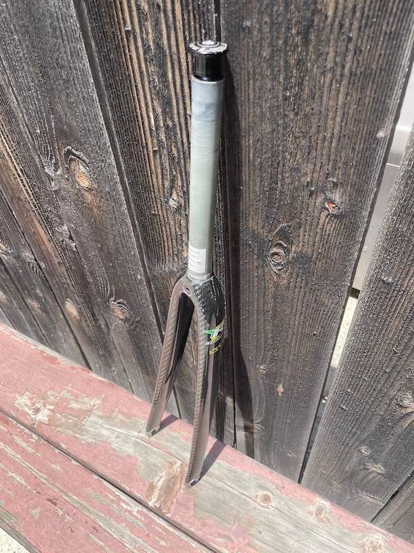 Reynolds Ouzo Pro 1” 43mm rake Carbon Fork For Sale