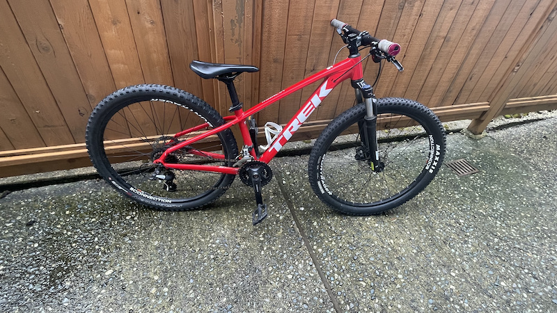 2019 Trek Marlin 6 - Red & White For Sale