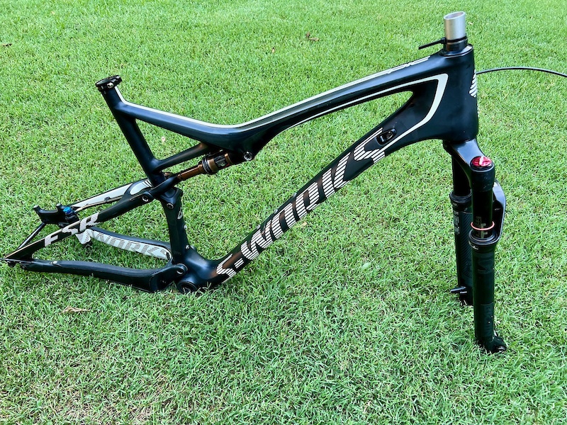 2015 S-Works Epic World Cup frame with Brain fork For Sale