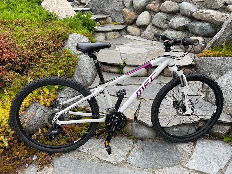 2016 MEC ACE Kids bike 24" For Sale