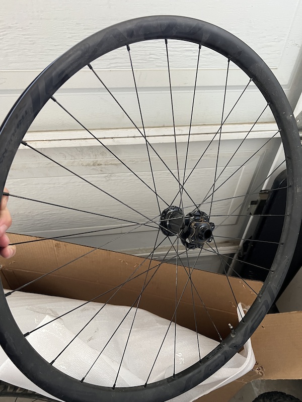 2022 Roval Carbon Wheels off Sworks For Sale
