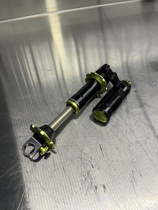 Dvo jade coil shock For Sale