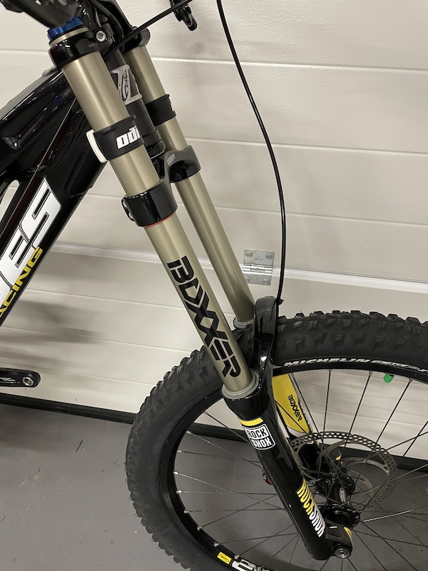 RockShox Boxxer DH forks for 26" ALMOST NEW For Sale