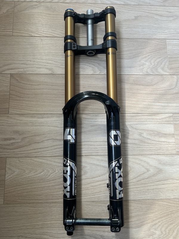 2022 Fox 40 29” shiny black For Sale