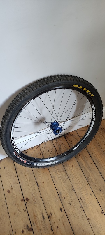 Hope rim on Pro Evo 2 hub with maxxis high roller For Sale