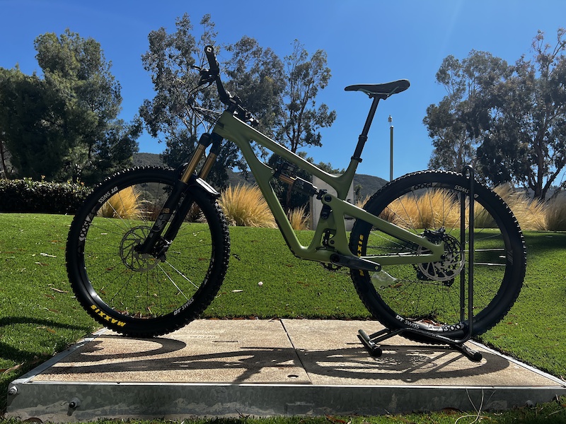 2022 Yeti Cycles SB150 Moss C2 w/ Factory For Sale