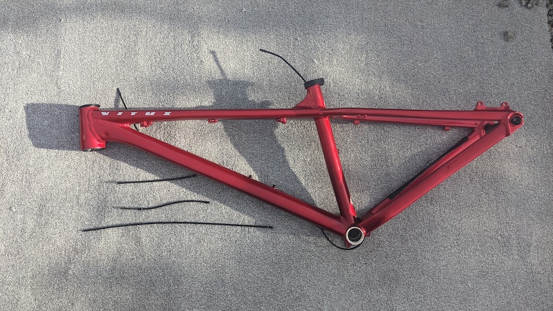 2021 Vitus Sentier Small 21 new (small dent) For Sale