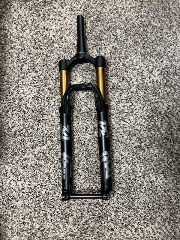 2021 Fox 34 Float 27.5 FIT4 Factory Boost Fork For Sale