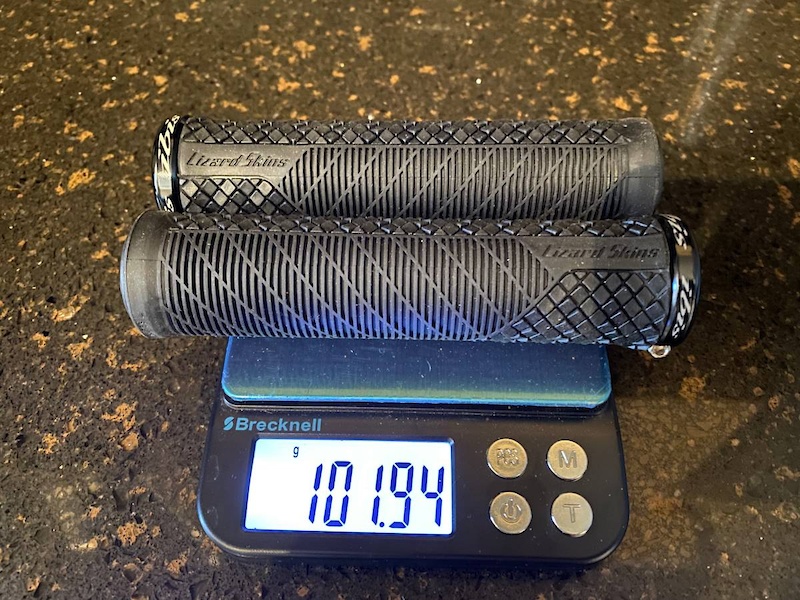 2022 New Lizard Skin Charger Evo Lock-On Grips For Sale