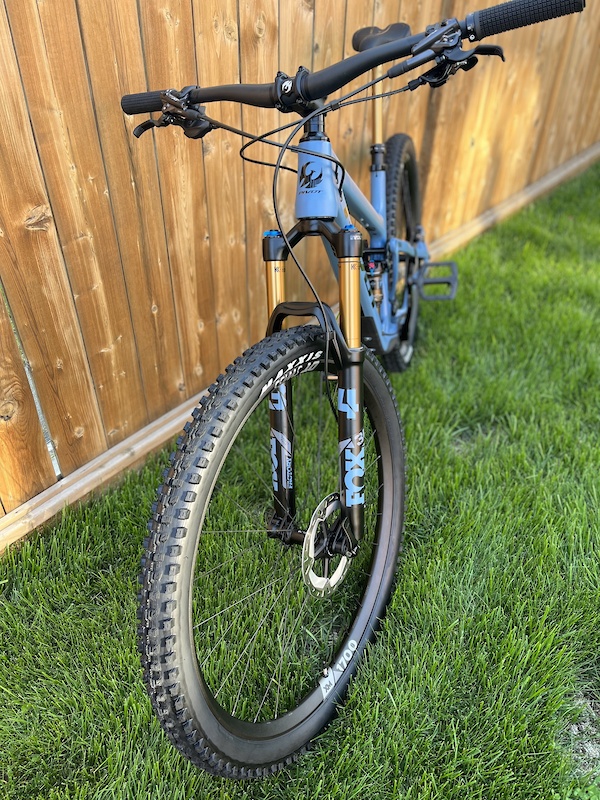 2022 PIVOT TRAIL 429 PRO XT/ XTR Large For Sale