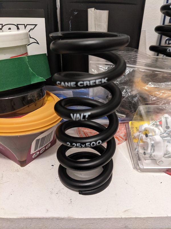 Cane Creek Valt 450x2.25 lightweight coil spring For Sale