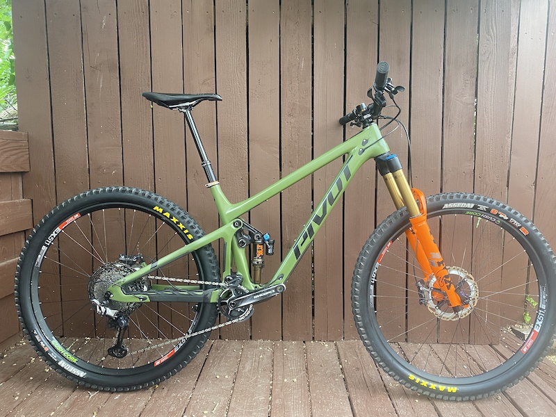 2021 Pivot Switchblade Large For Sale