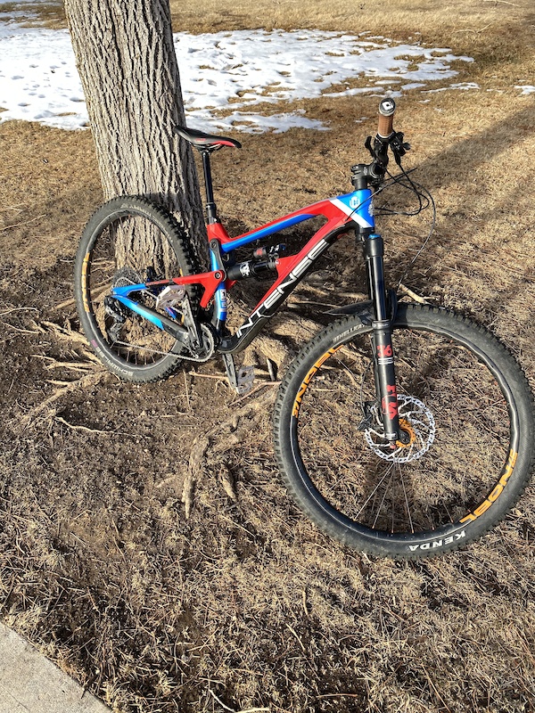 2020 INTENSE Carbine expert - medium For Sale