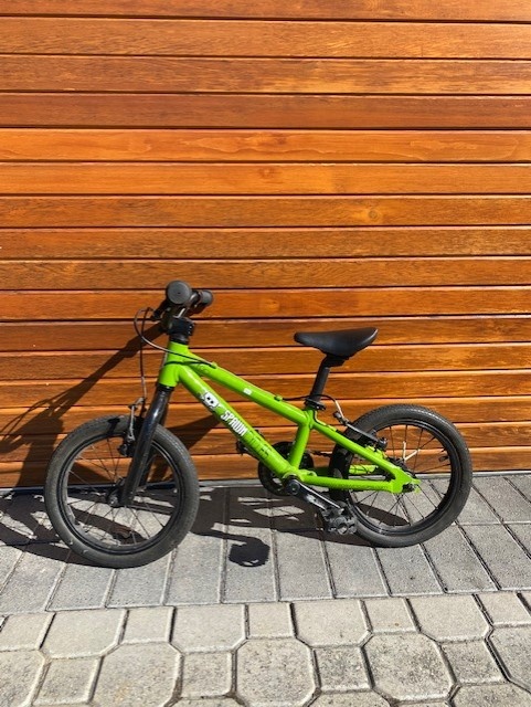 14" Spawn Furi Green For Sale
