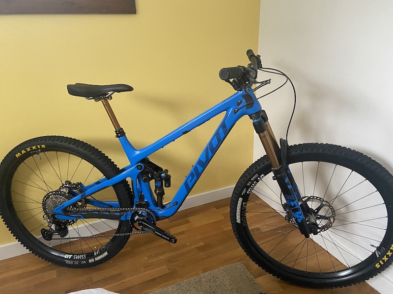 2021 Pivot Switchblade frame and fork For Sale