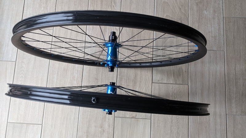 2018 Lightbicycle RM29C19 carbon rims I9 Torch hubs For Sale