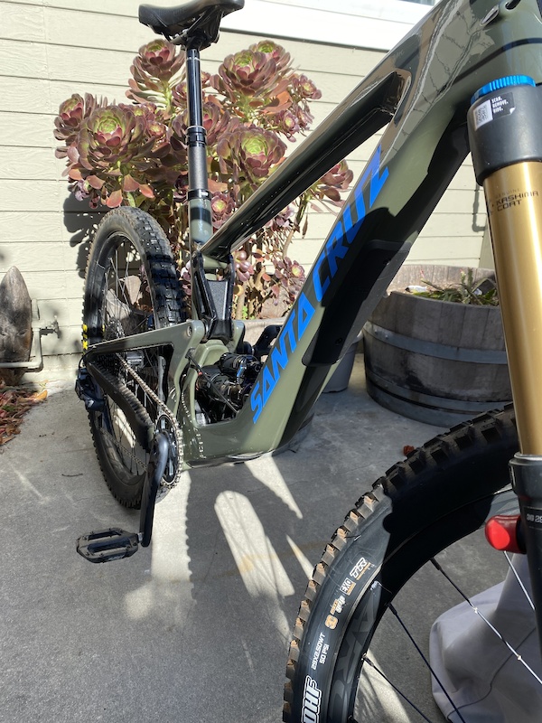 2022 Large Santa Cruz Bronson 4 CC Moss/ XO1 For Sale