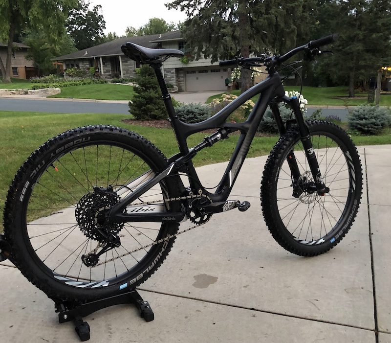 2019 Mojo 3 with carbon wheels For Sale