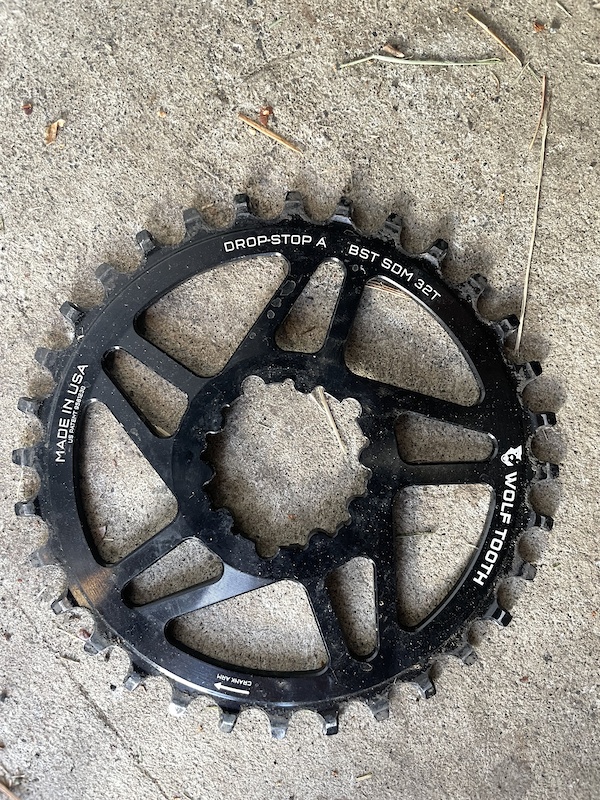 2021 Wolf tooth drop stop A 32 tooth boost chainring For Sale