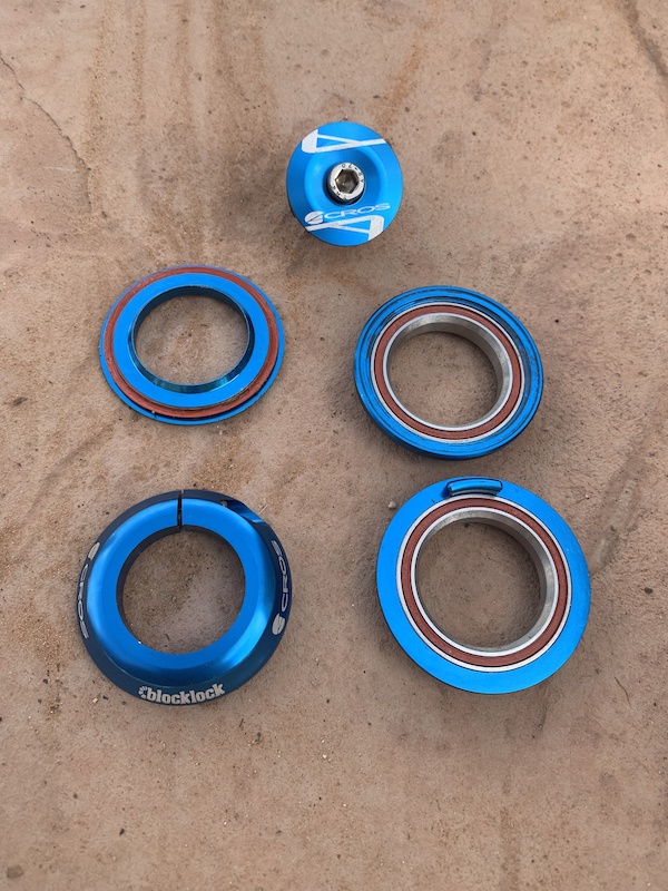 2019 Acros Blocklock 1 1/8 Blue For Sale