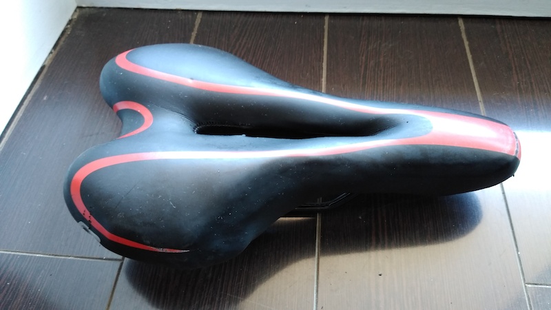 2015 Raleigh Saddle For Sale