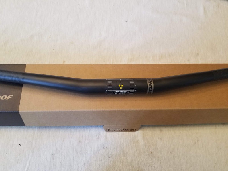 2021 Nukeproof 31.8mm Horizon Carbon handlebar 800 x 12mm For Sale
