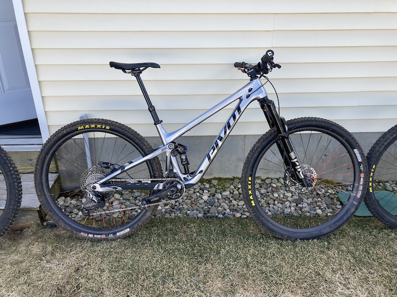 2021 Pivot T 429 XTR For Sale