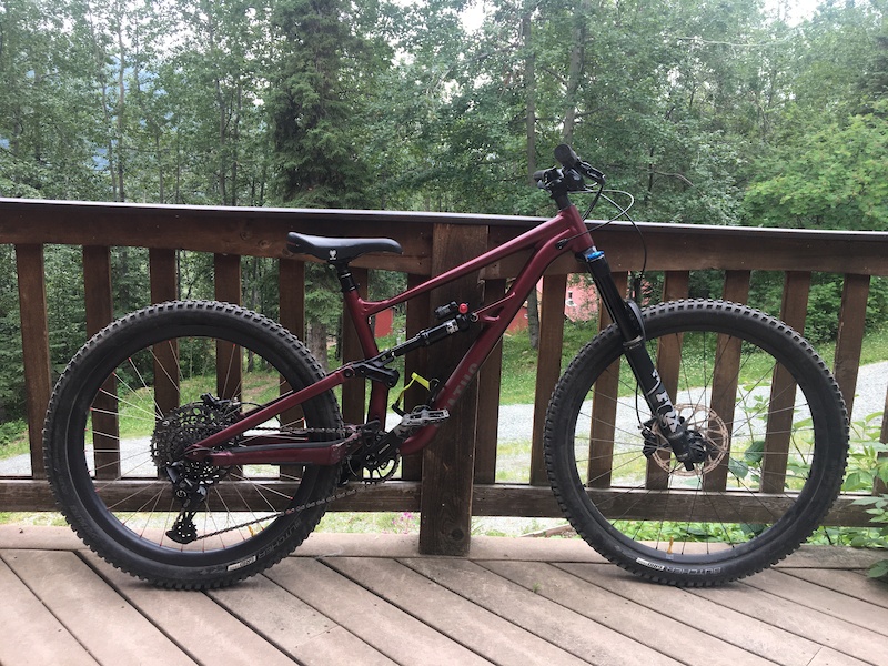 2021 Specialized 160 Status S3 maroon For Sale